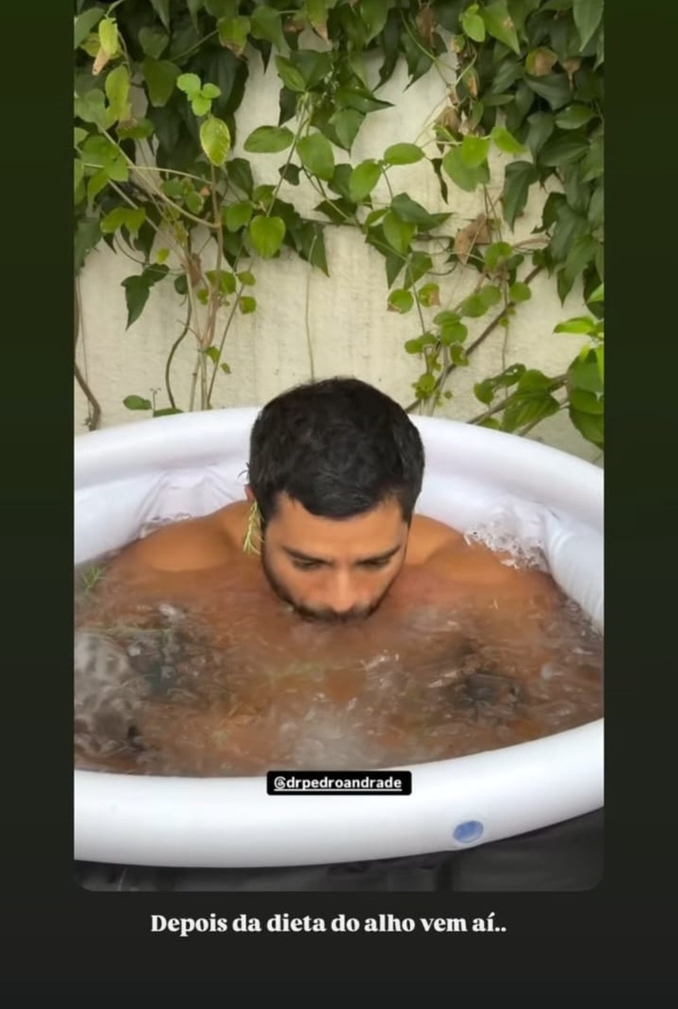 Namorado médico de Sandy surge em banho de gelo e brinca após viralizar ...