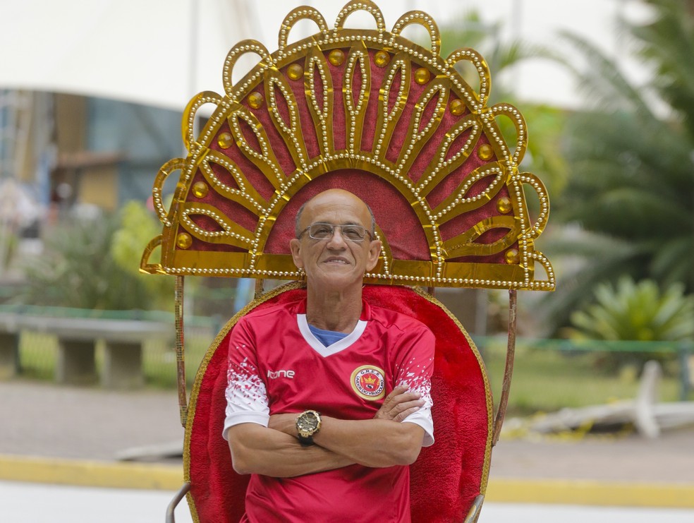 Ala da Viradouro em homenagem a Luma de Oliveira vai se ajoelhar na Avenida