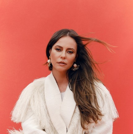 'Invasão de um desconhecido': Paolla Oliveira crítica após receber ...