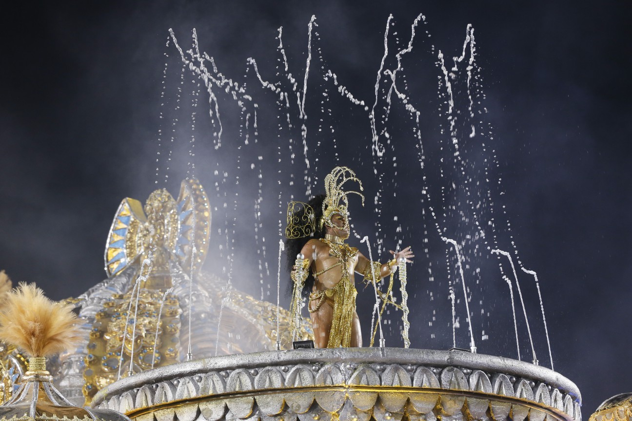 Viradouro é a grande campeã do carnaval do Rio em 2026