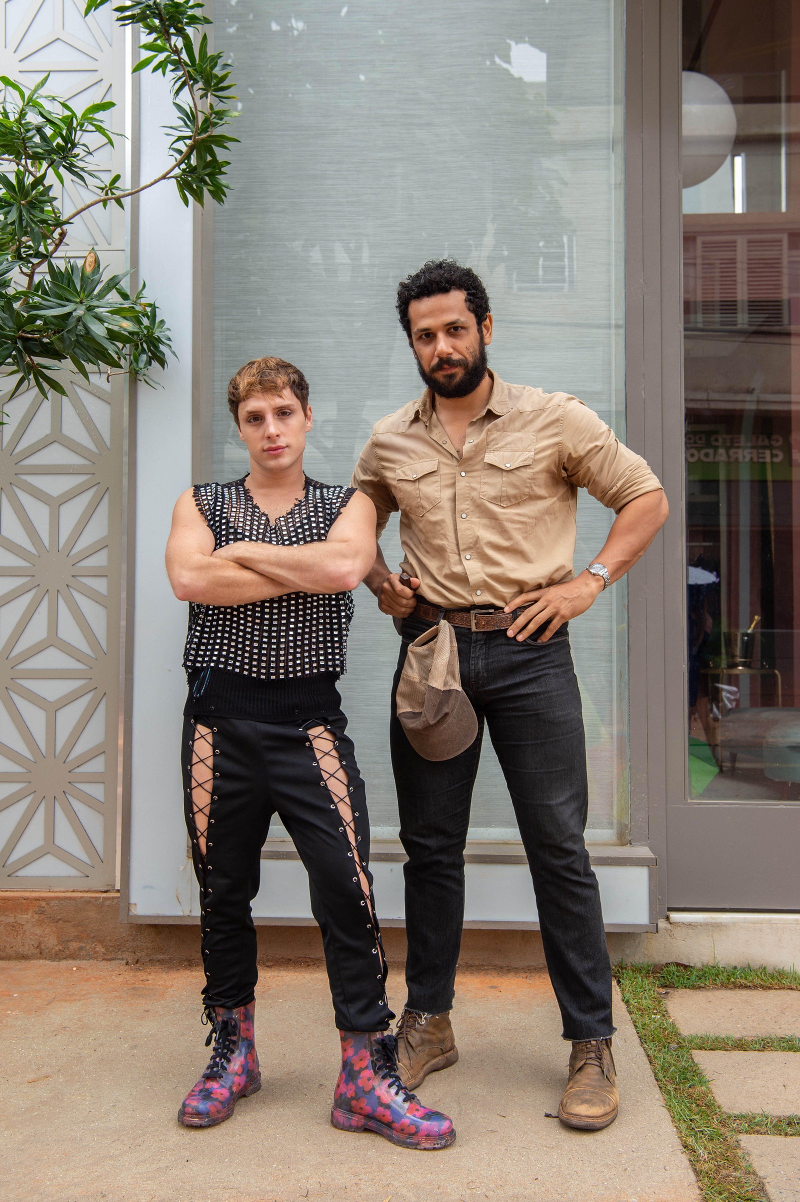 Relação de Ramiro e Kelvin se fortalece em 'Terra e paixão', e Amaury ...