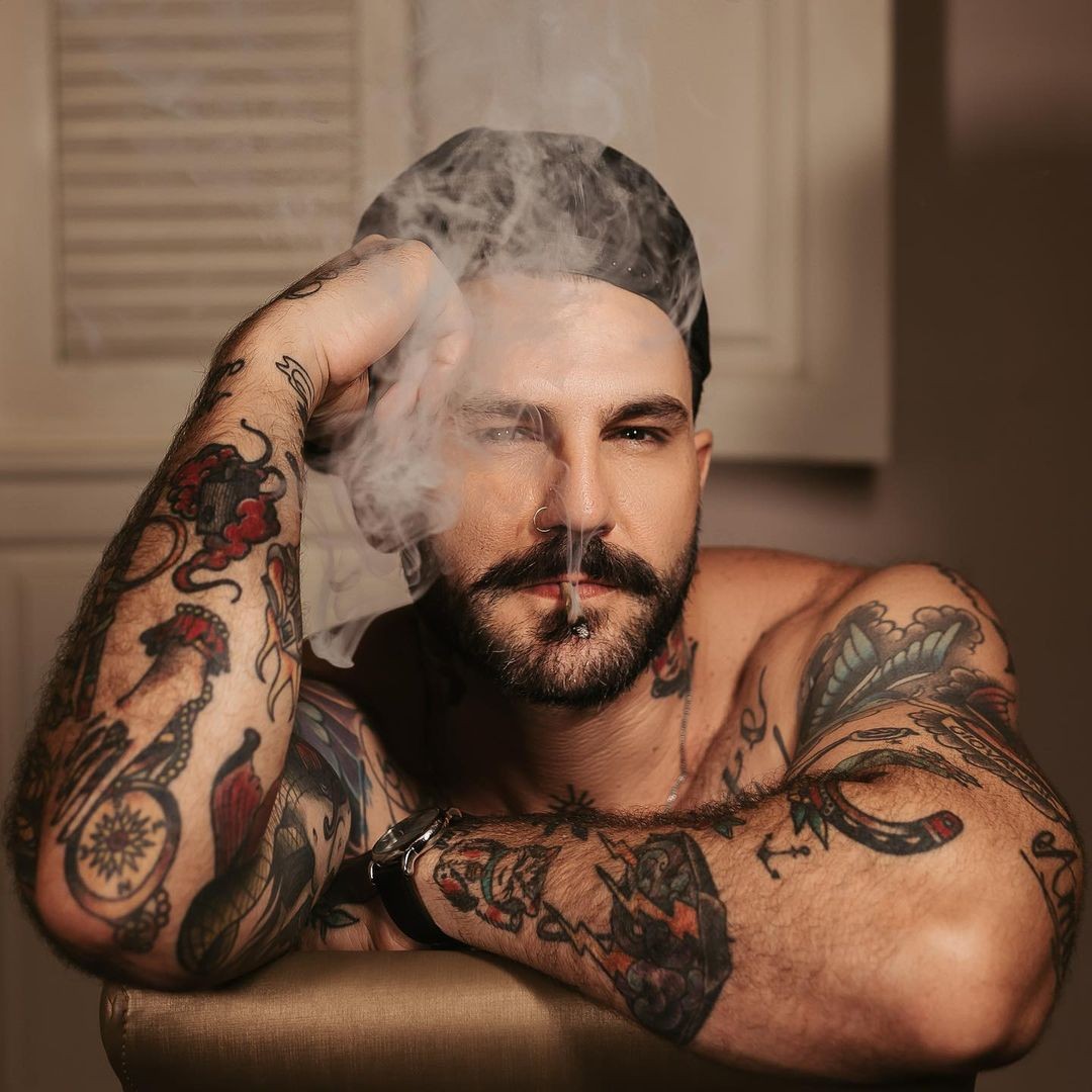 Ex-BBB Wagner Santiago promete mostrar resultado de harmonização ...