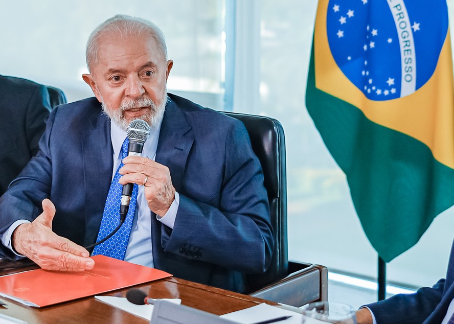 Lula sanciona lei com novas regras para concursos públicos