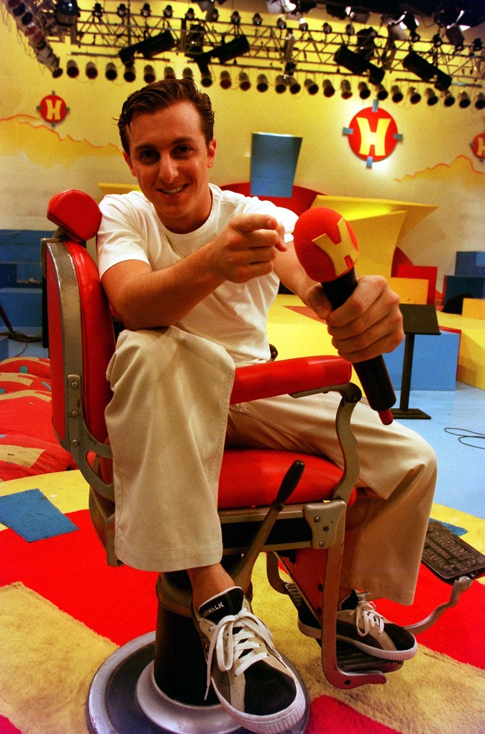 De prêmios a acidente grave: no aniversário de Luciano Huck, veja oito ...