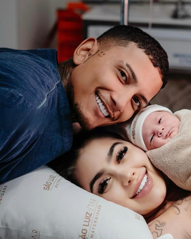 Mirella e Dynho compartilham primeiras fotos de Serena: 'É a coisa mais ...