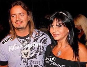 Sula Miranda posta foto com Gretchen, mãe e irmã, e surpreende web com ...