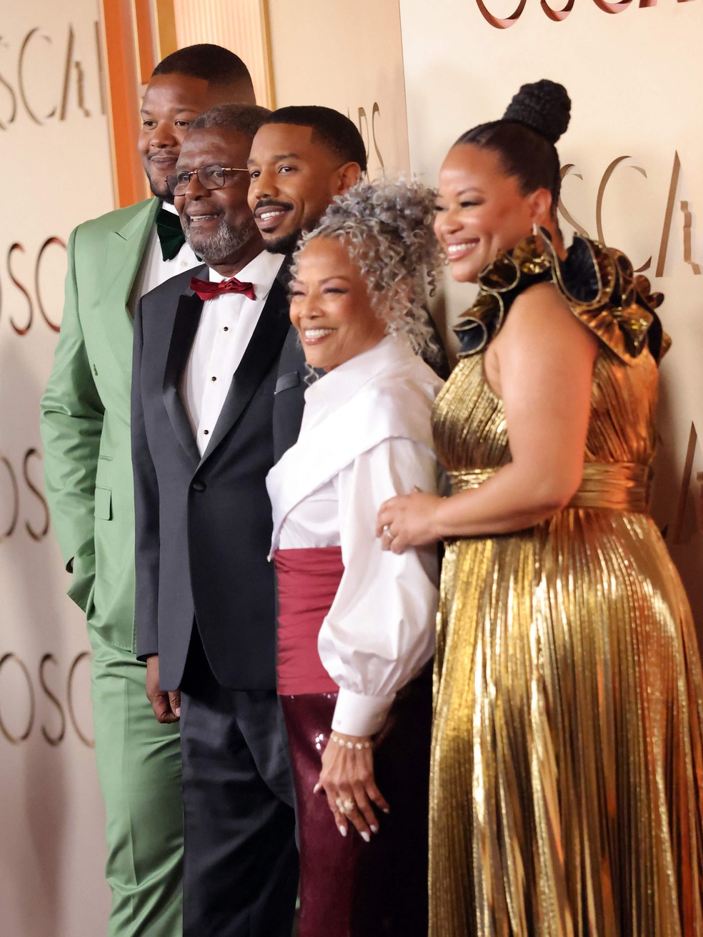 ‘Oi, mamãe’: saiba quem é Donna, mãe de Michael B. Jordan homenageada ...