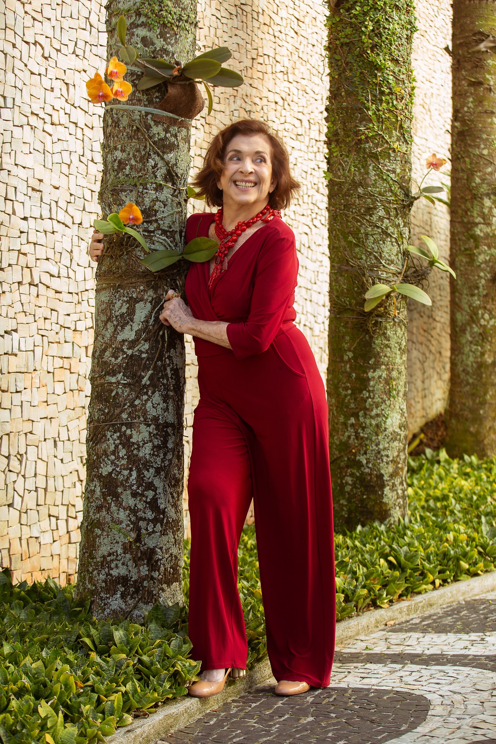 Betty Faria facilitou direitos autorais para que a Globo produzisse ...