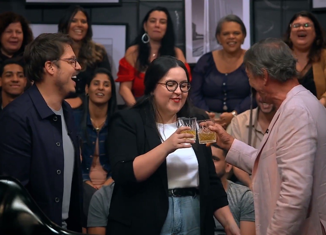 Porchat se surpreende com próprio pai no programa, após fã lembrar dia ...