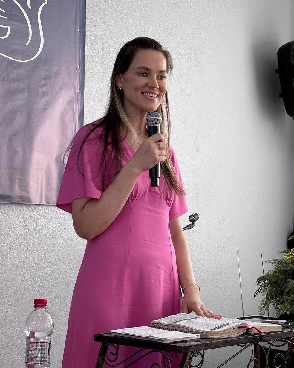 Ex-BBB que namorou Alberto Cowboy, Bruna Tavares é hoje crente e se ...