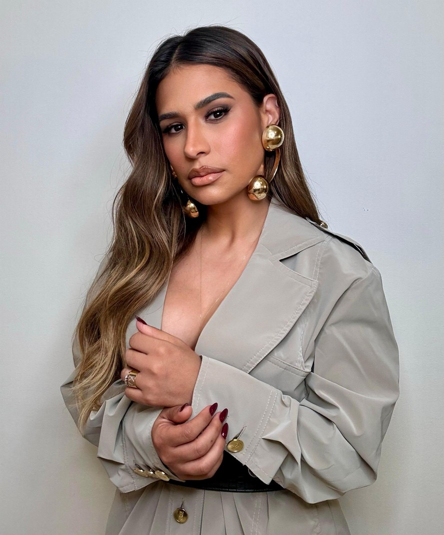 Show de Simone Mendes, estreia de Enaldinho e feira literária com Maria Bethânia agitam o fim de ...