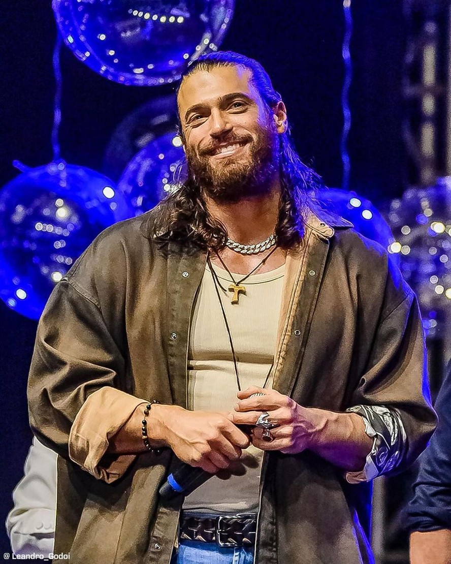 Ator turco Can Yaman vira sucesso no Brasil; ele é a personificação da ...