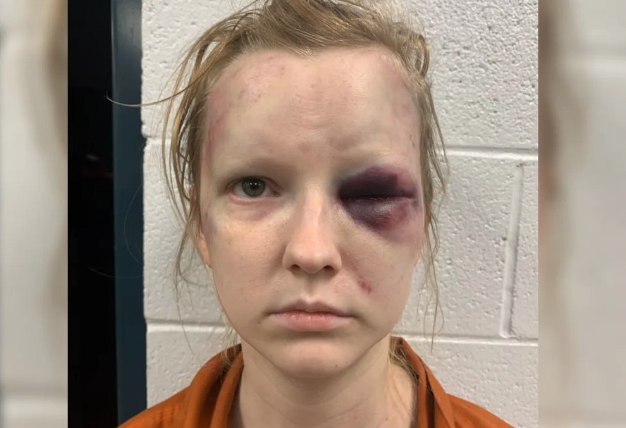 Mulher que escondeu em casa o corpo do filho por três meses é condenada ...