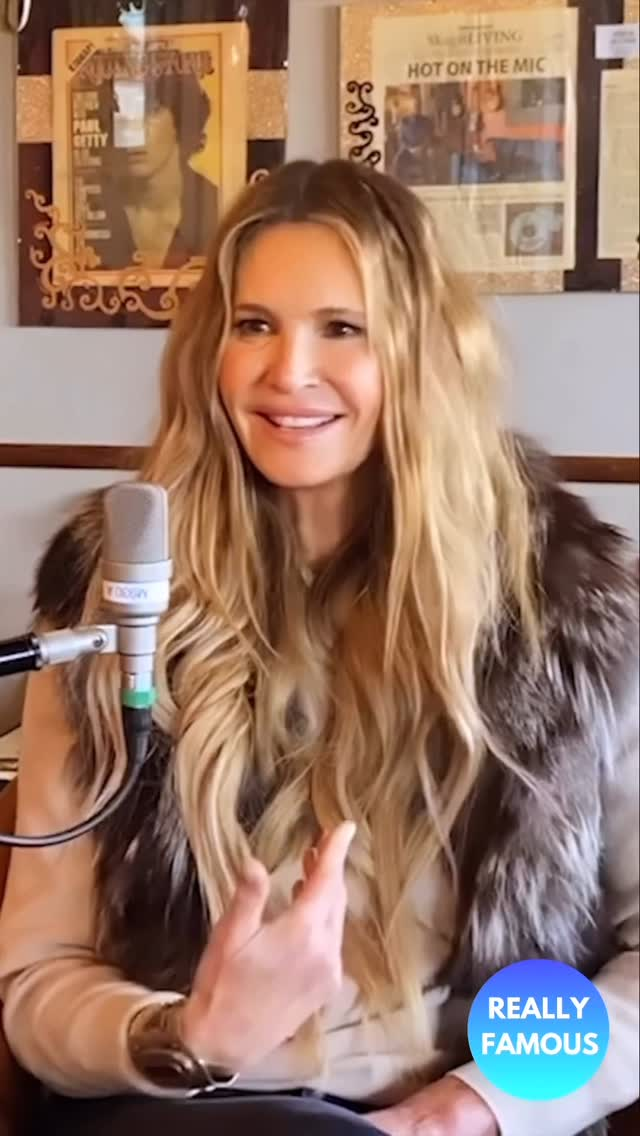 Aos 61 anos, supermodelo Elle Macpherson é eleita a mais bela do mundo ...