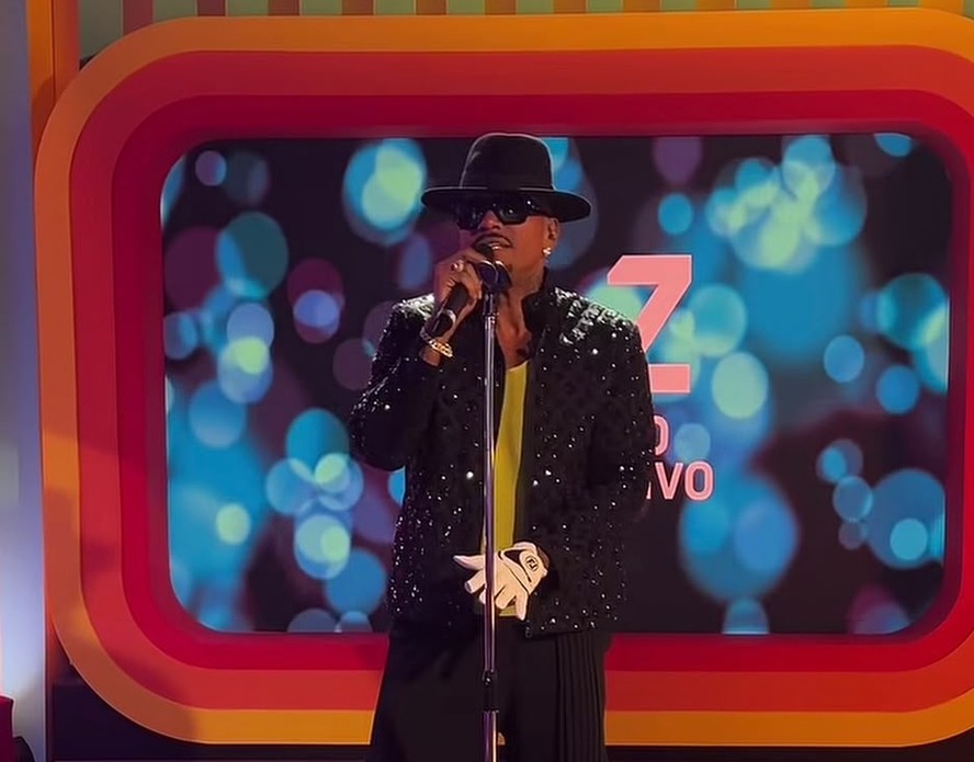 Naldo faz cover de Michael Jackson e vira meme na web; veja reações