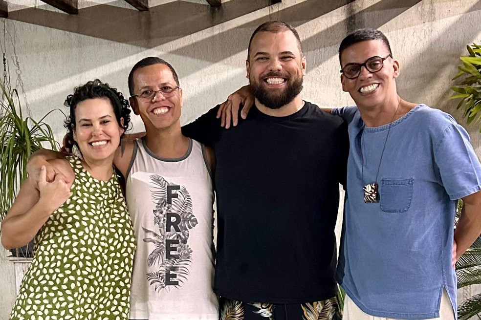 Carlinhos de Jesus relembra julgamentos sobre sua sexualidade por ser bailarino: 'Isso existe mesmo'