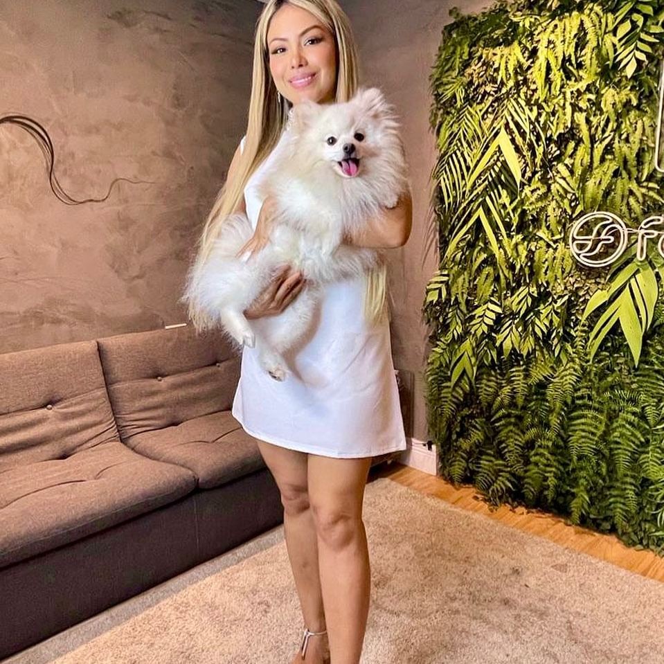 Quem é a cantora, já chamada de 'nova Joelma', que acusa Ximbinha de ...