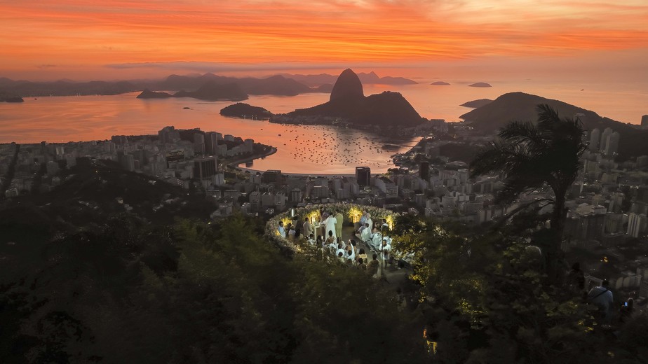 Pontos turísticos do Rio viram cenário para cerimônia de casamento ...