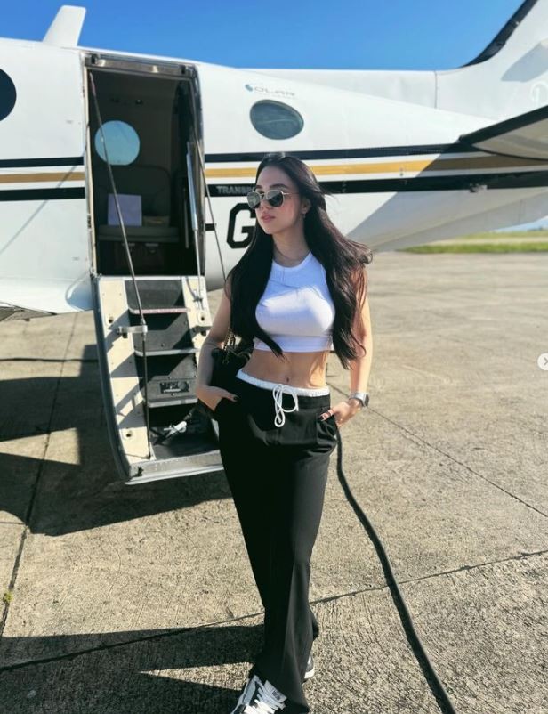 Cearense, estudante de Odontologia e ciumenta: quem é Júlia Ribeiro ...