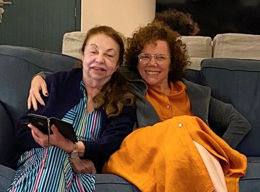 Não é Tia Celina! Irmã caçula de Debora Bloch já trabalhou como atriz e ...