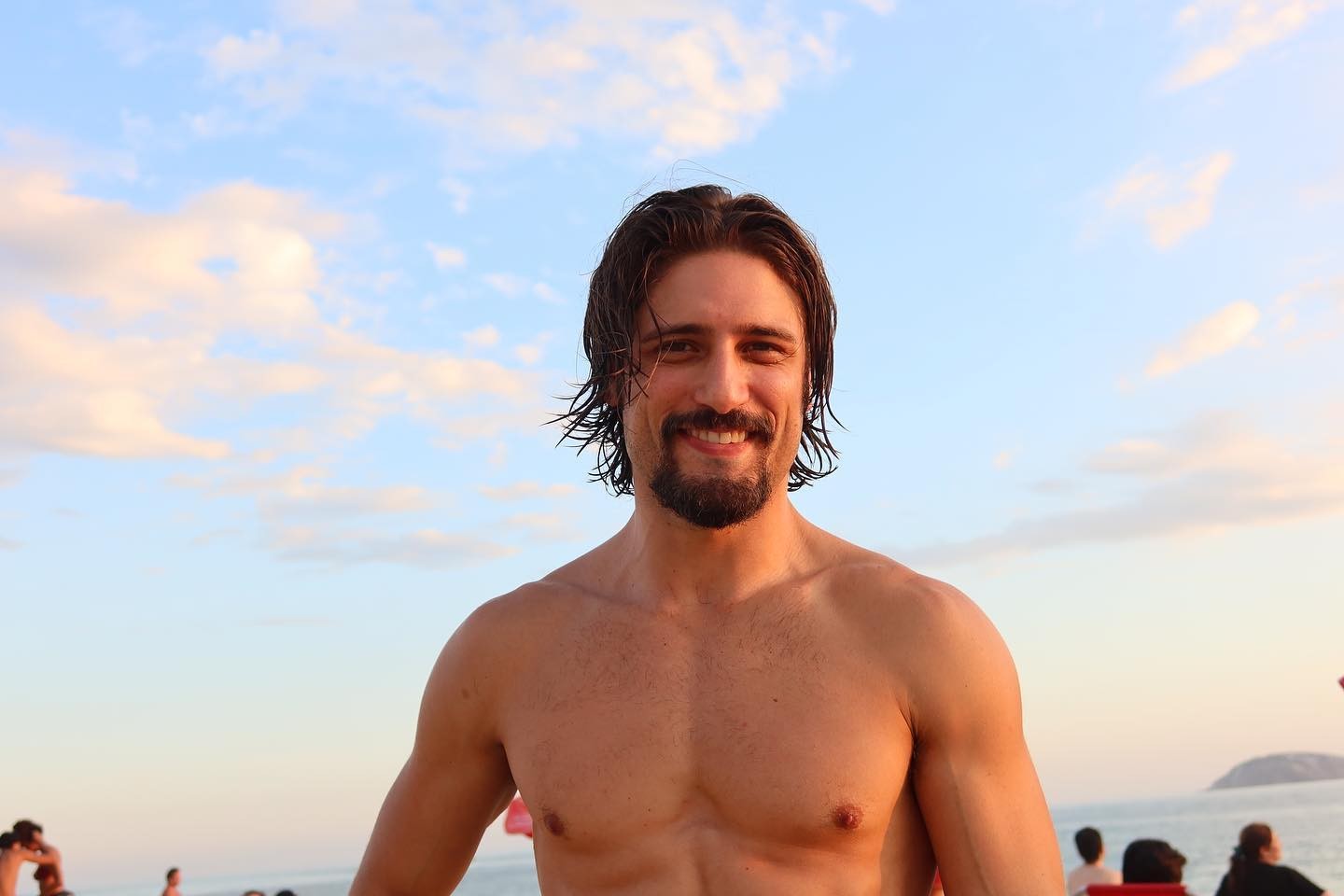 Daniel Rocha e Vitória Strada surgem em primeira foto juntos após ...