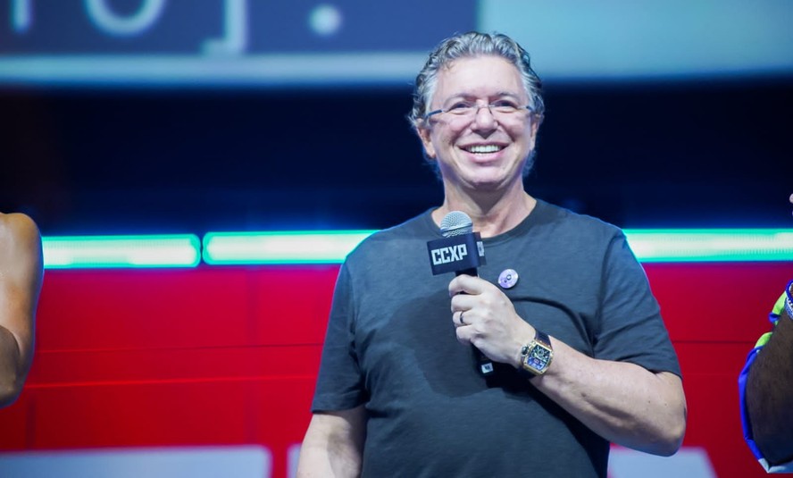 Boninho anuncia que ‘BBB 24’ vai ter quatro quartos e câmera ligada no líder o tempo inteiro