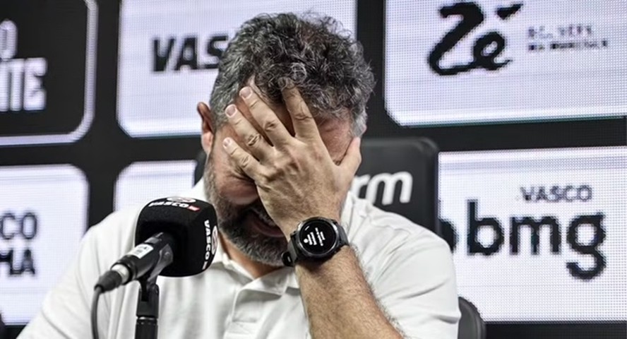 Pressionado, diretor do Vasco SAF sobe o tom por veto a jogadores indicados