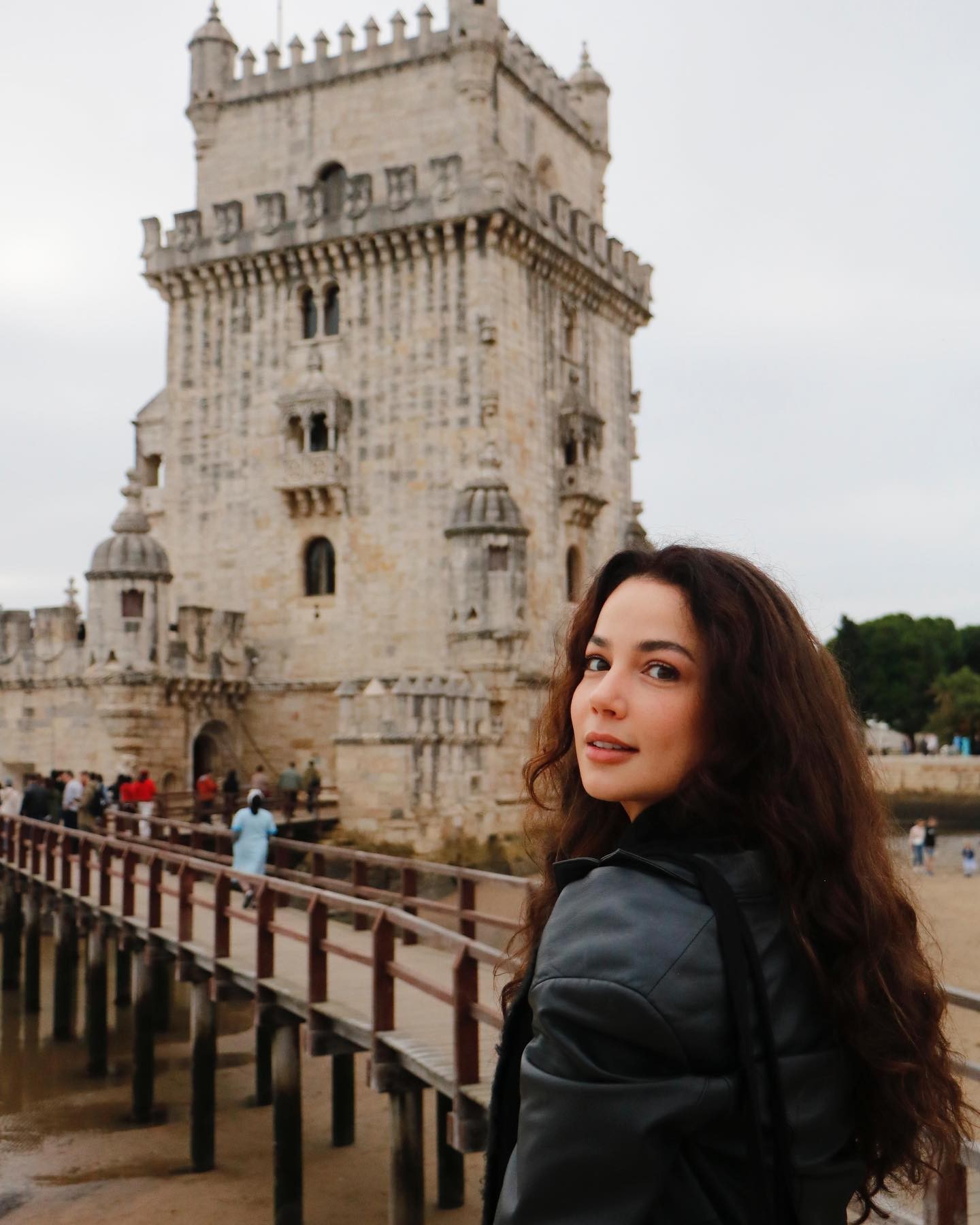 José Loreto vive romance com atriz de 'Vale tudo' depois de se ...