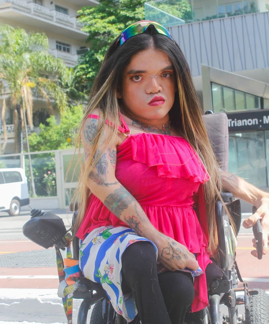 Conheça Leandrinha Du Art, influenciadora trans que pretende quebrar ...