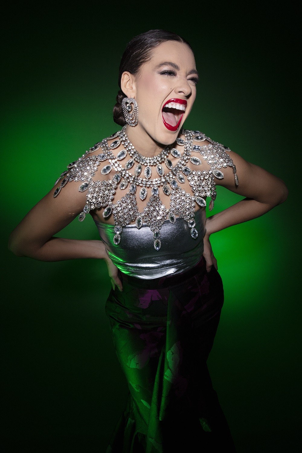 Ex-BBB Beatriz Reis se prepara para apresentar programa: 'Horas lendo ...