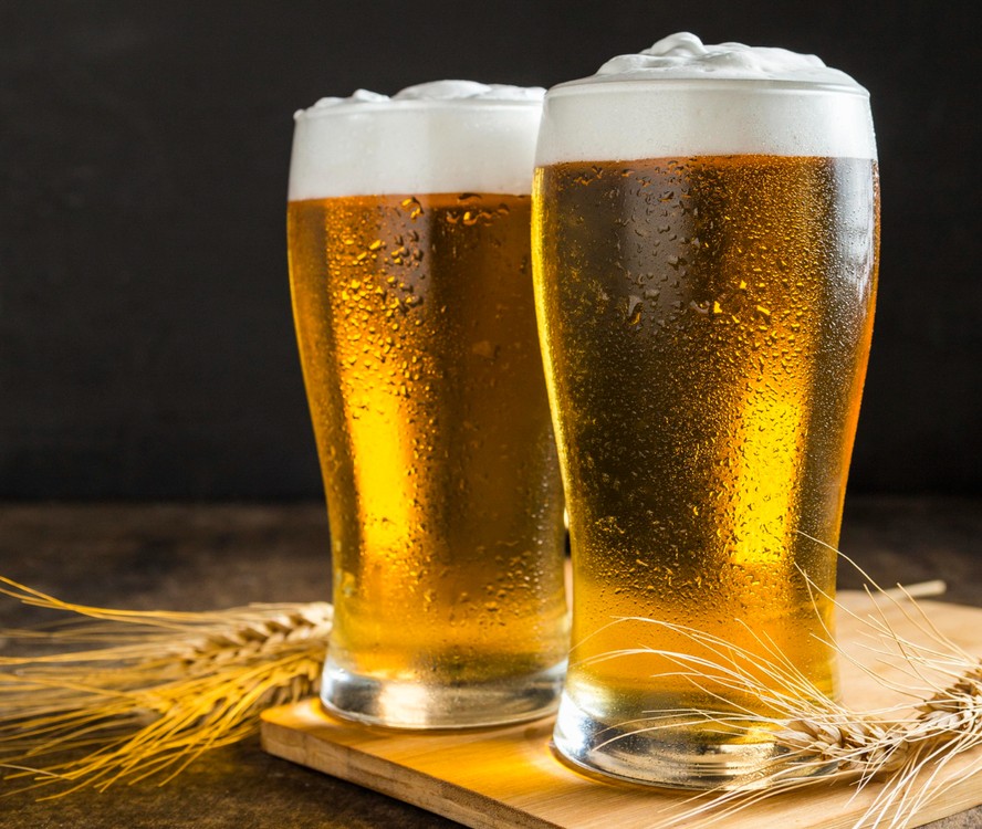 Professor brasileiro calcula formato ideal de copo de cerveja e é ...