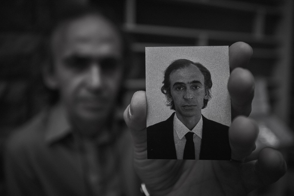 Intérprete de Betinho em série, Julio Andrade se emociona ao visitar a ...