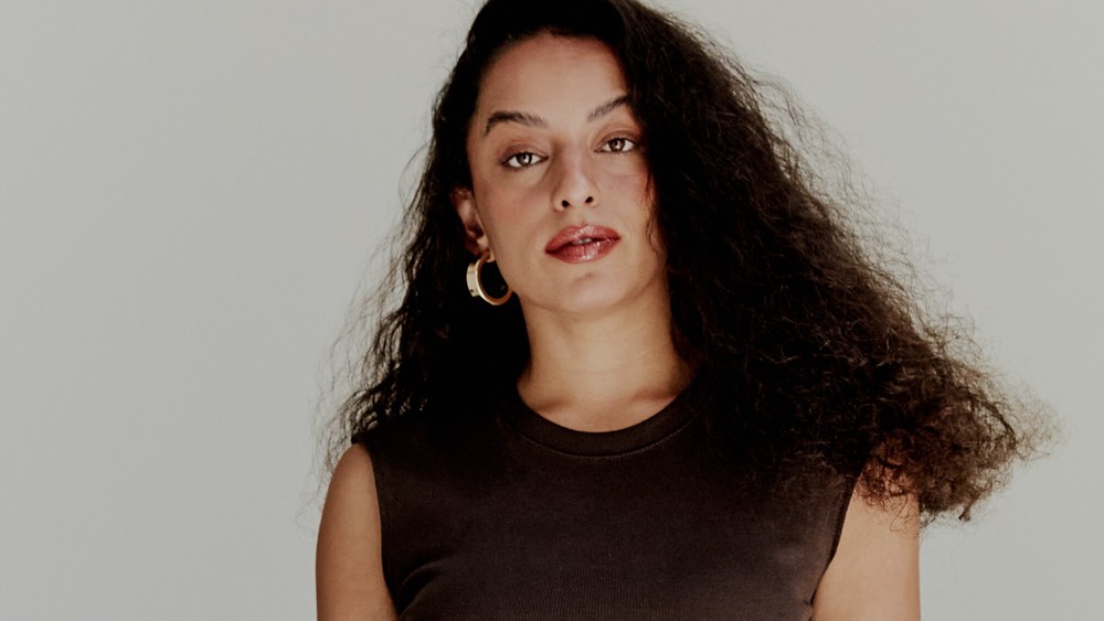 Quem é Pri Helena, a empregada de 'Ainda estou aqui'? Atriz mineira ...