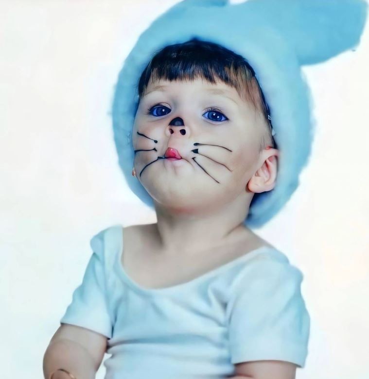 Vídeo de mãe de Larissa Manoela fazendo pix de R$ 25,80 para a filha ...