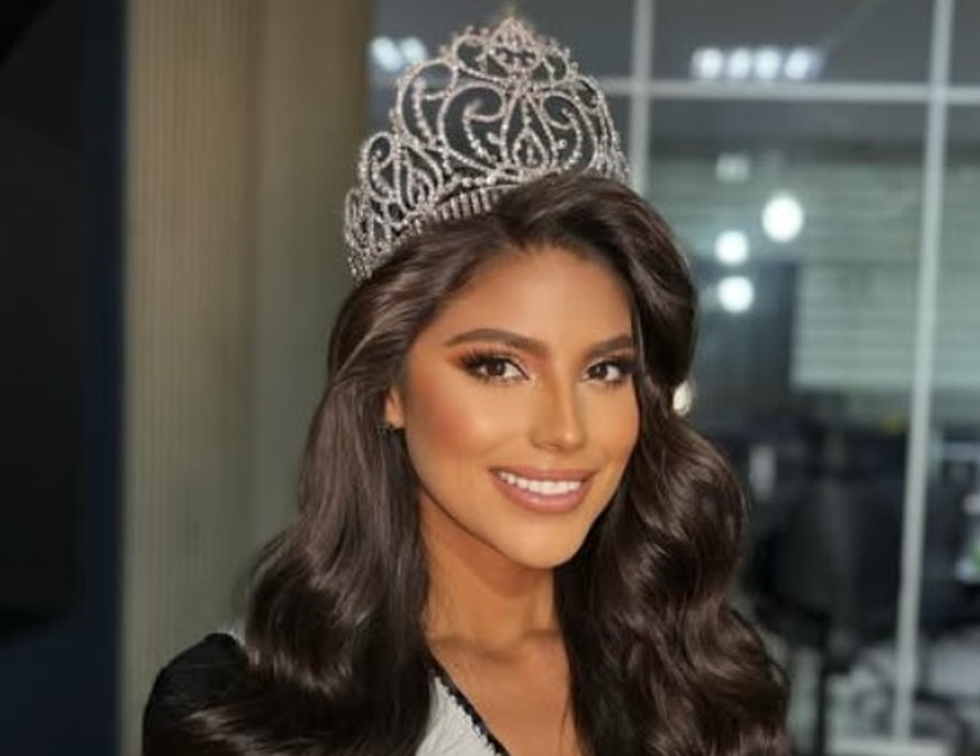 Candidata ao Miss Colômbia abandona o concurso após perguntar na web ...