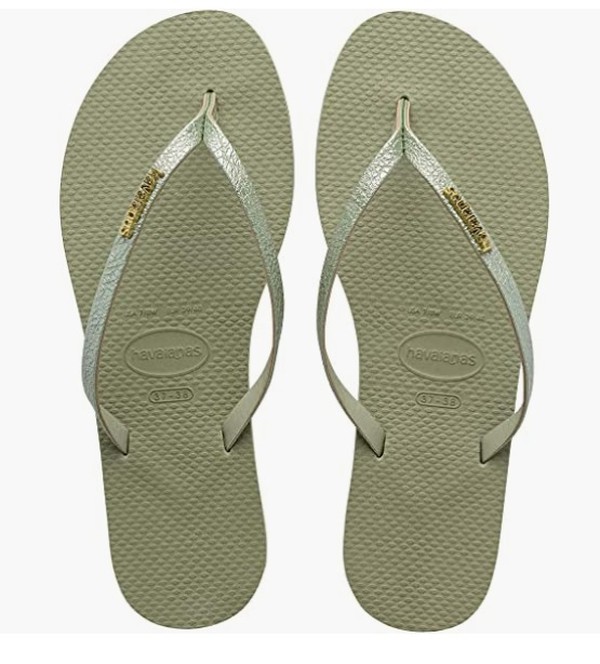 Saldão de moda traz chinelos com mais de 50% de desconto: confira modelos