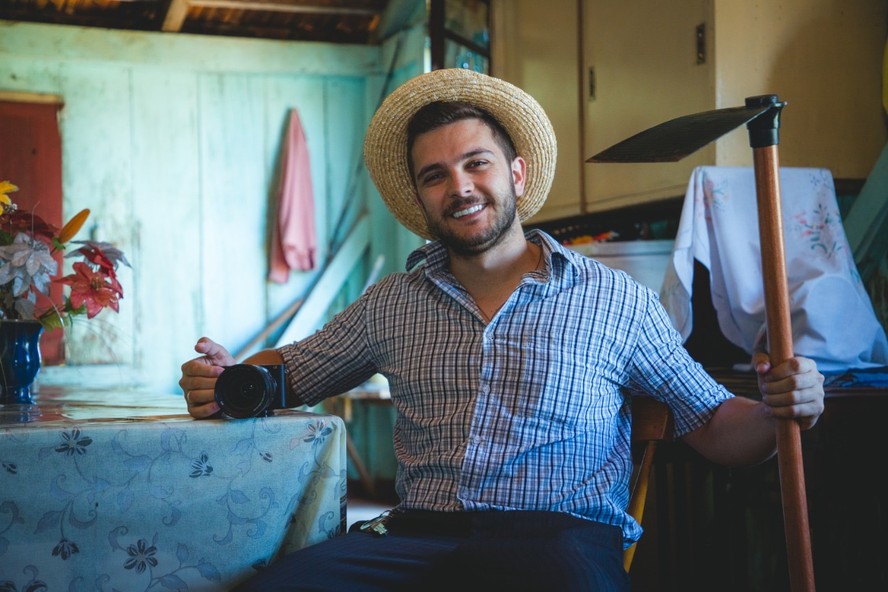 Humorista Badin doa R$ 300 mil e cria vaquinha para ajudar vítimas das ...