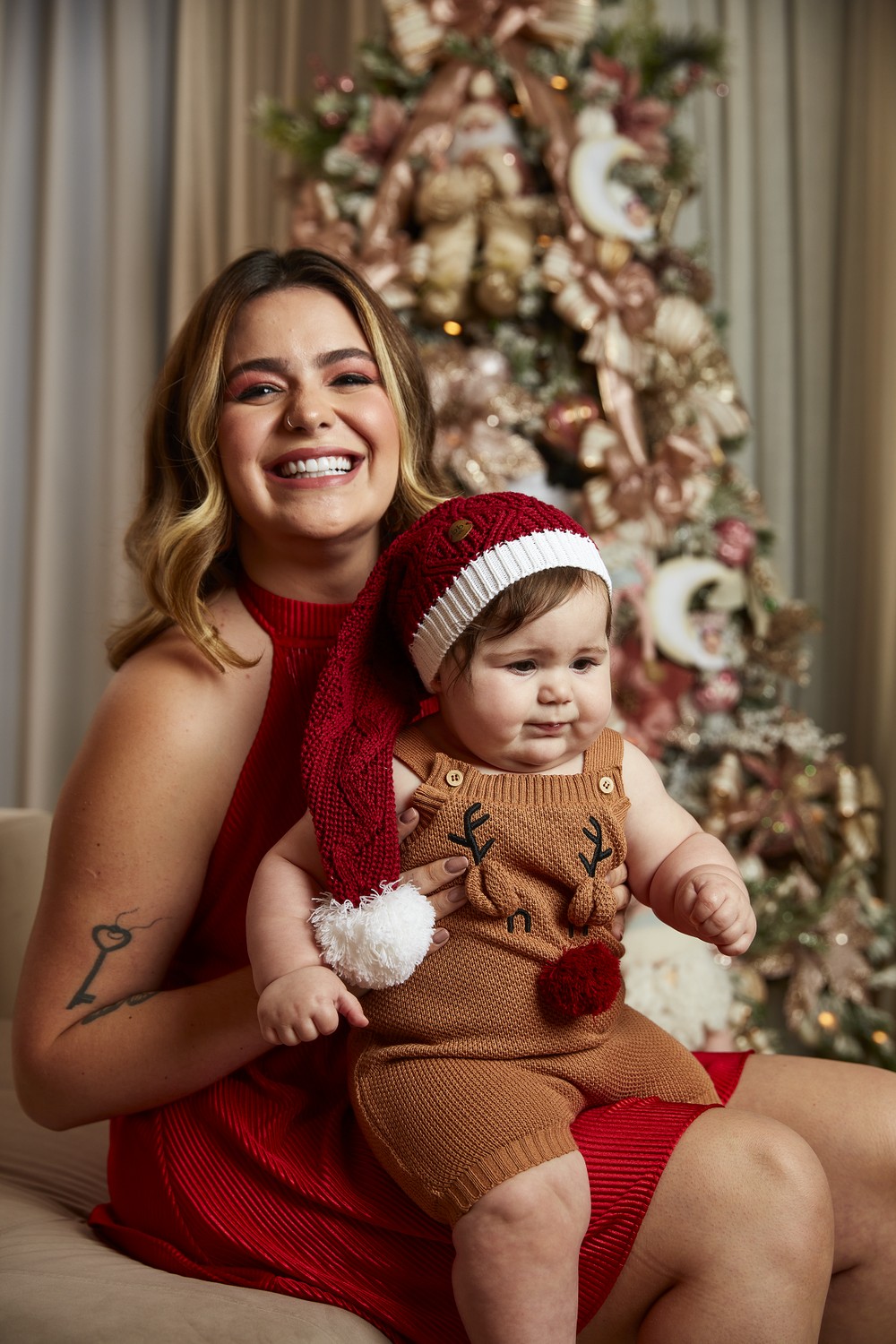 Viih Tube e Eliezer celebram o primeiro Natal de Lua, criam tradições e ...