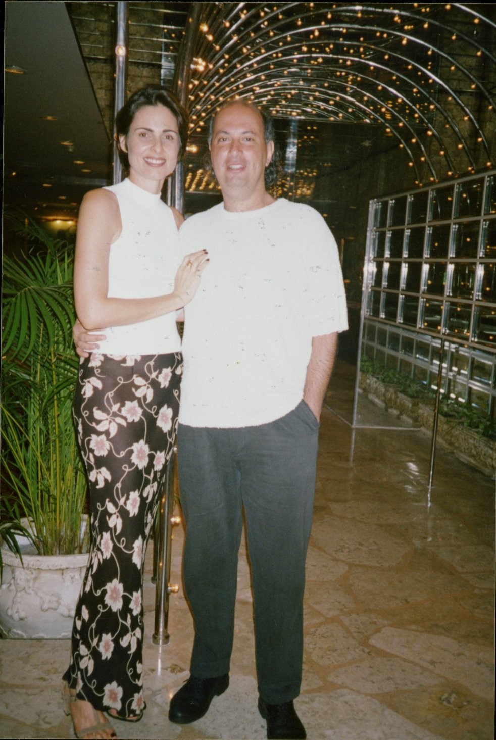 Silvia Pfeifer está namorando advogado, ex de Ana Botafogo