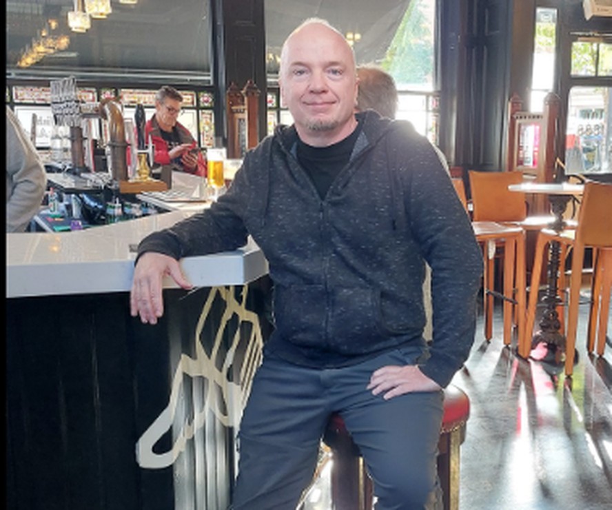 Juiz do País de Gales emite alerta sobre doador de esperma que gerou ...