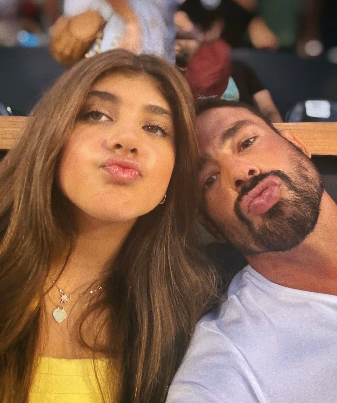 Cauã Reymond reflete sobre família tradicional e cita infância ...