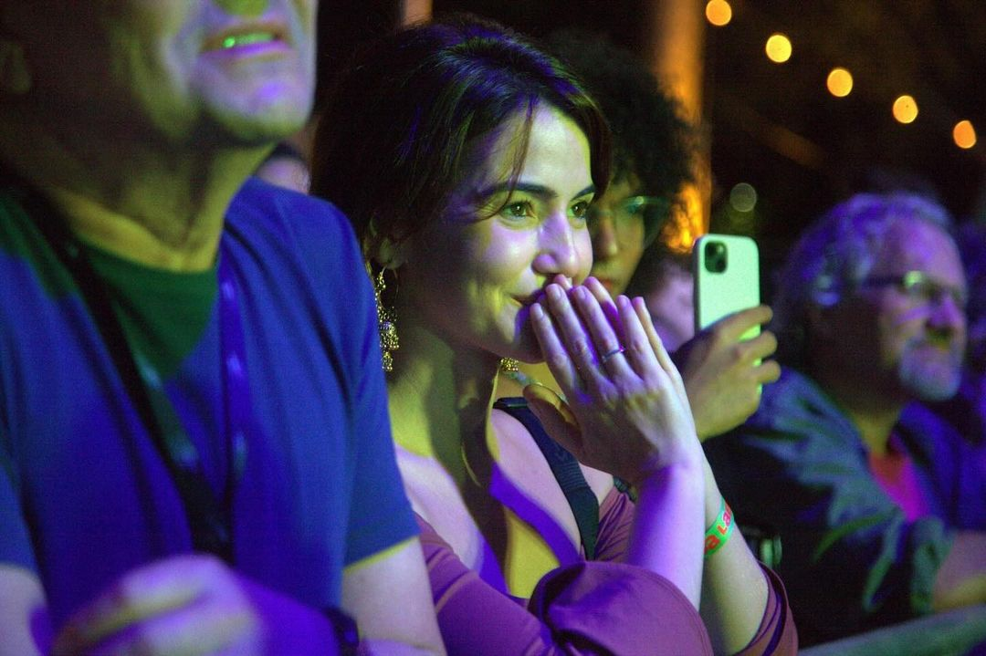 Ex de Deborah Secco, Hugo Moura e nova namorada passeiam juntos, no Rio