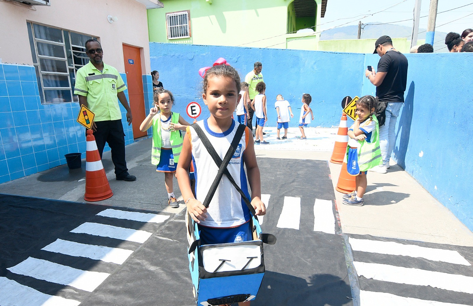 Projeto ensina leis de trânsito para alunos de Nova Iguaçu