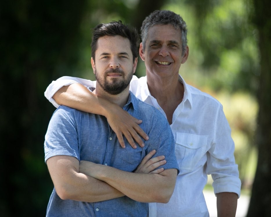 Lembra dele? Neto de Danuza Leão, Gabriel Wainer desistiu de ser galã para trabalhar atrás das ...