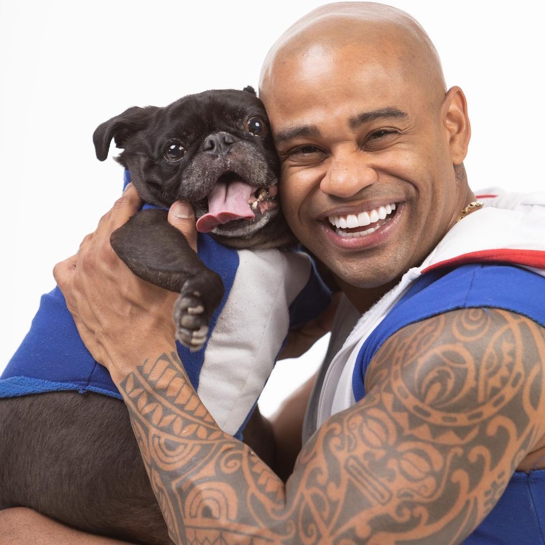 Cezar Black, do 'BBB 23', adotou careca aos 15 anos e comprou lancha de ...