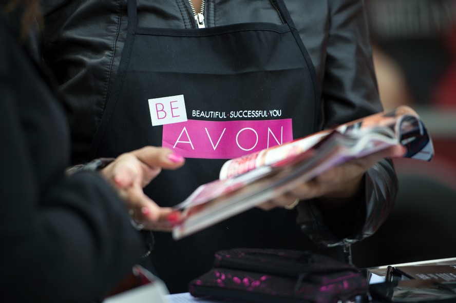 Avon será relançada no Brasil em 2026