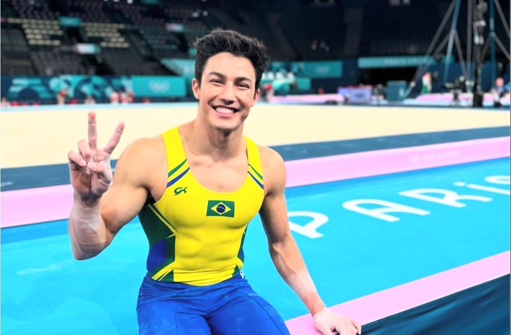 Eliminado das Olimpíadas, ginasta Arthur Nory emenda viagem romântica ...