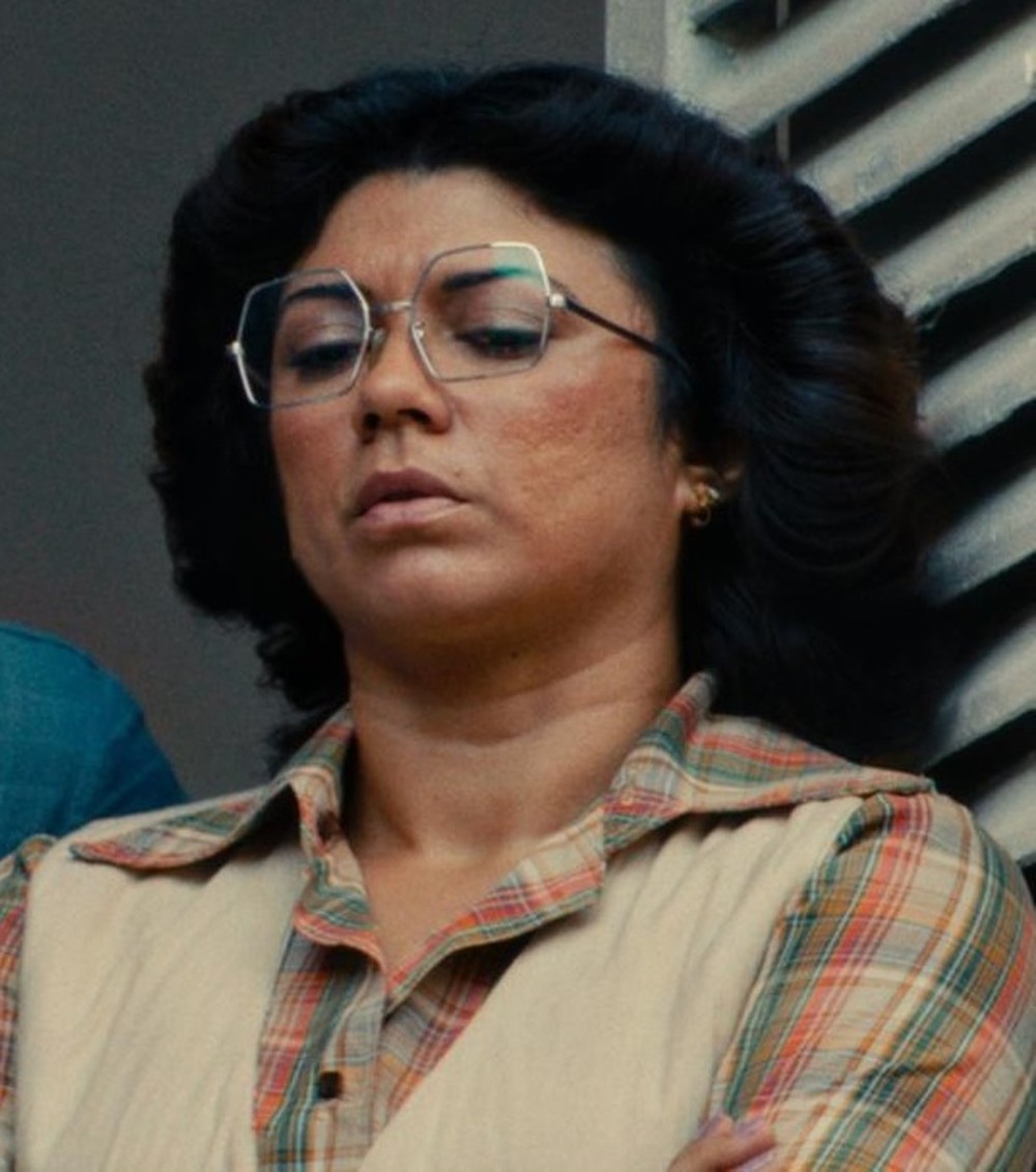 Top model e 'ex-golfinho' de parque aquático: quem são as atrizes ...