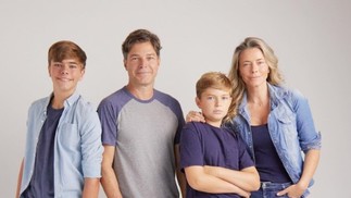 Eric Marmo estrela campanha nos EUA com a esposa e dois filhos: 'Vocês ...