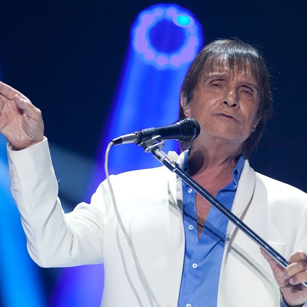 Roberto Carlos planeja megashow no Maracanã para celebrar 50 anos de parceria com a Globo ...